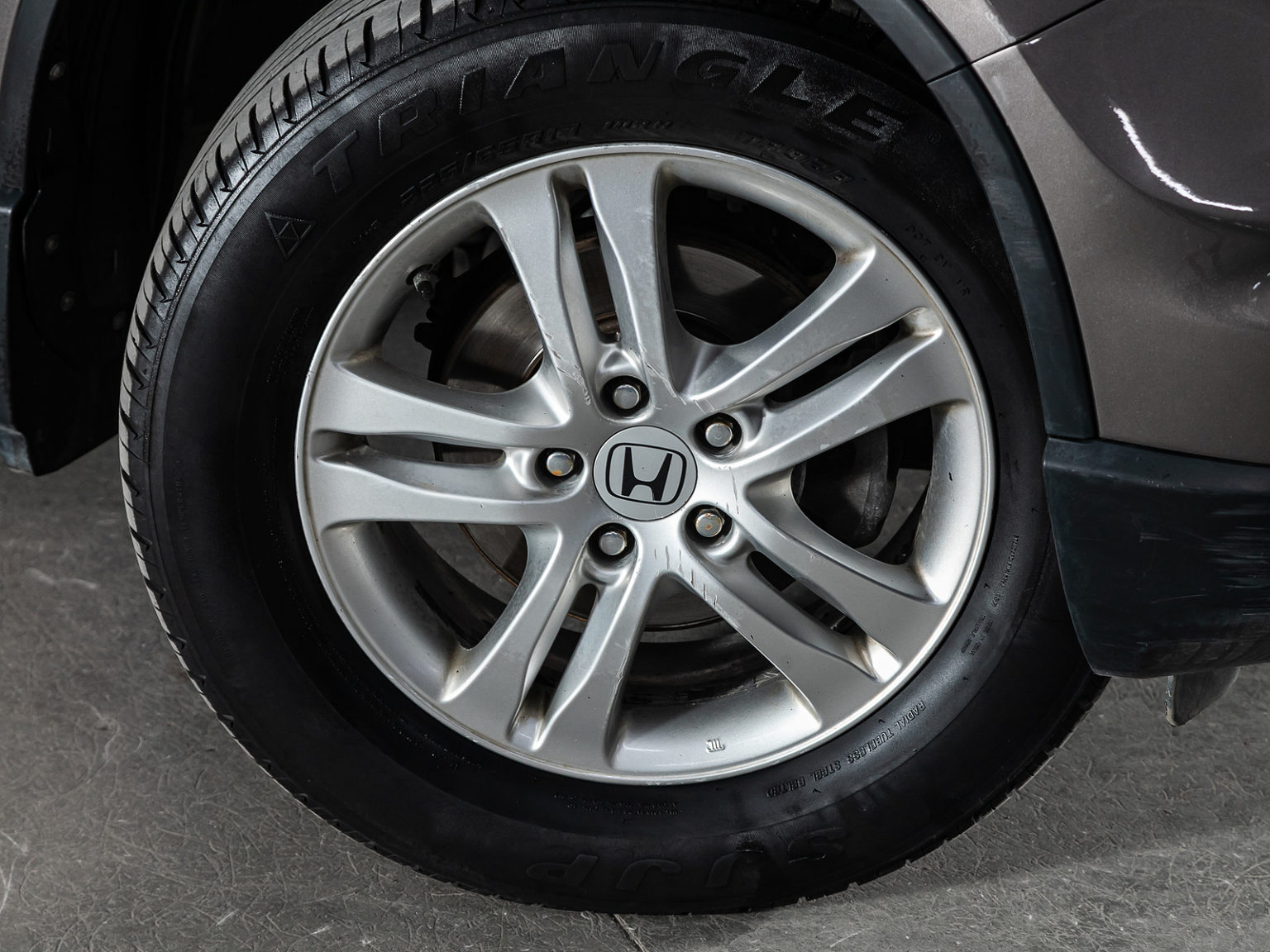 3 Primary Parts of a Traditional Car Wheel | Towing, Auto Parts, Metal ...